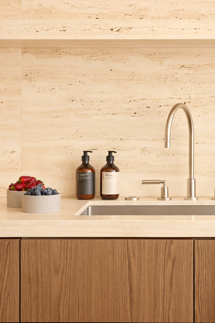 Erewhon - Shipped Nationwide, Canada, UK & More